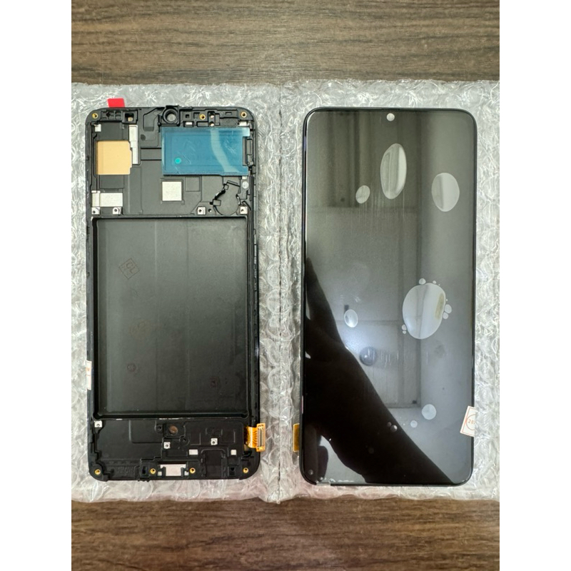 Jual LCD FULLSET SAMSUNG A70/A705/A705F OLED/ORI + FRAME BIG GLASS ...