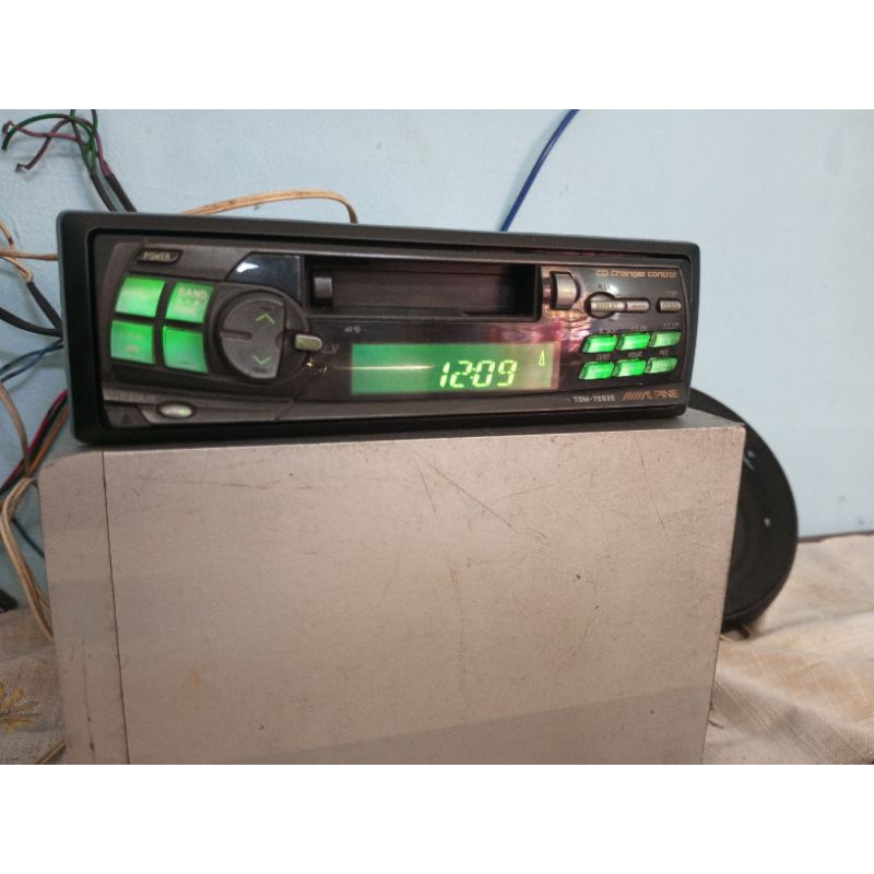 Jual Alpine Tdm-7582e original headunit original tape mobil original head unit vintage head unit ...