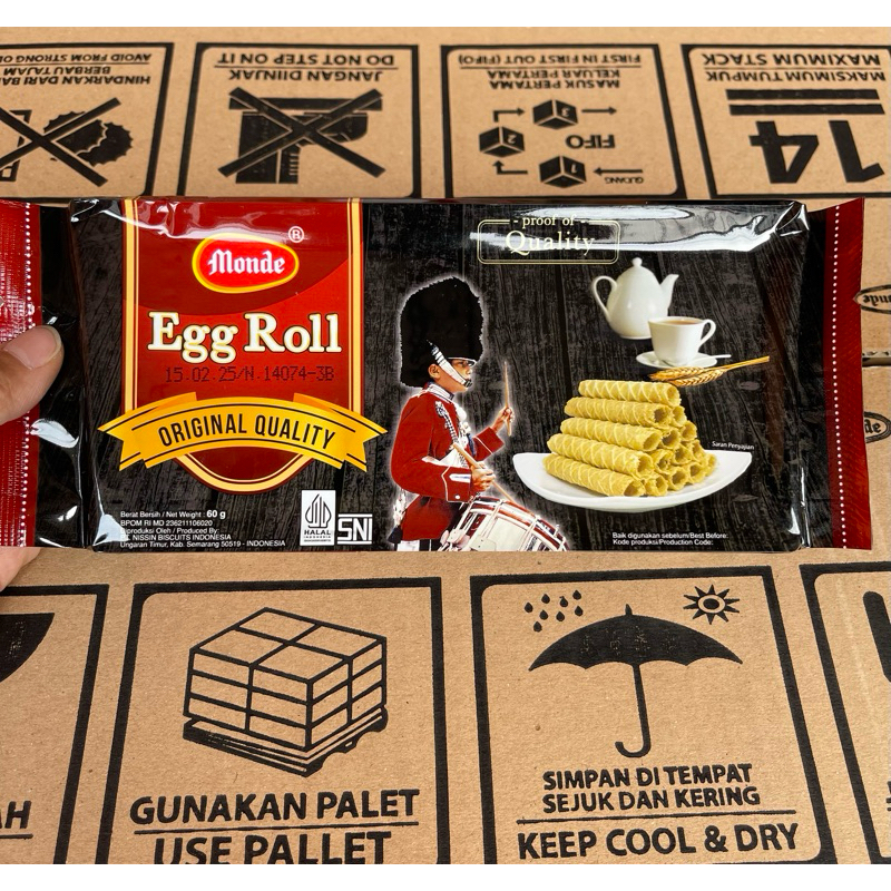 Jual agen distributor makanan ringan snack biskuit wafer monde egg roll ...