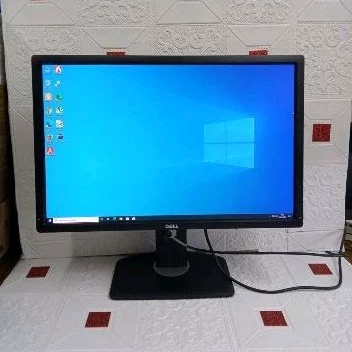 Jual MONITOR DELL 24 INCH LED.KAKI VERTIKAL BISA NAIK TURUN.MULUS ...
