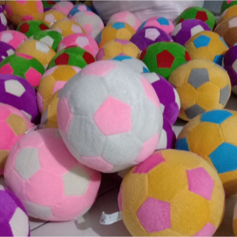 Jual Mainan Boneka Bola Cowok Cewe Random Super Lembut Full Dakron ...
