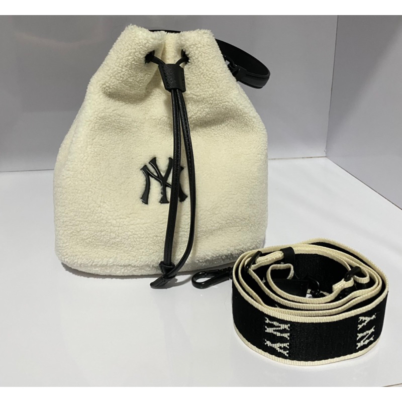 Jual [READY STOCK] tas mlb basic small logo fleece bucket original ...