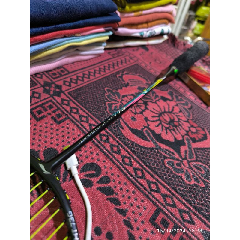 Jual raket badminton Lining windstrom nano 73 (second) | Shopee Indonesia