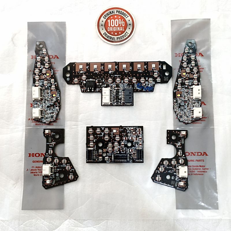 Jual Pcb set mesin lampu stop belakang honda PCX 160 kode KIZ original ...
