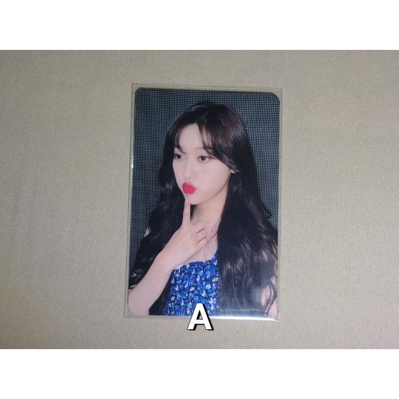 Jual [LOONA] Photocard Trading Card Loonaverse From Loonatheworld Seoul Flip That 12:00 hash MMT ...