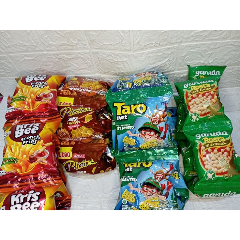 Jual ANEKA SNACK 1 RENCENGAN ISI 10 | Shopee Indonesia