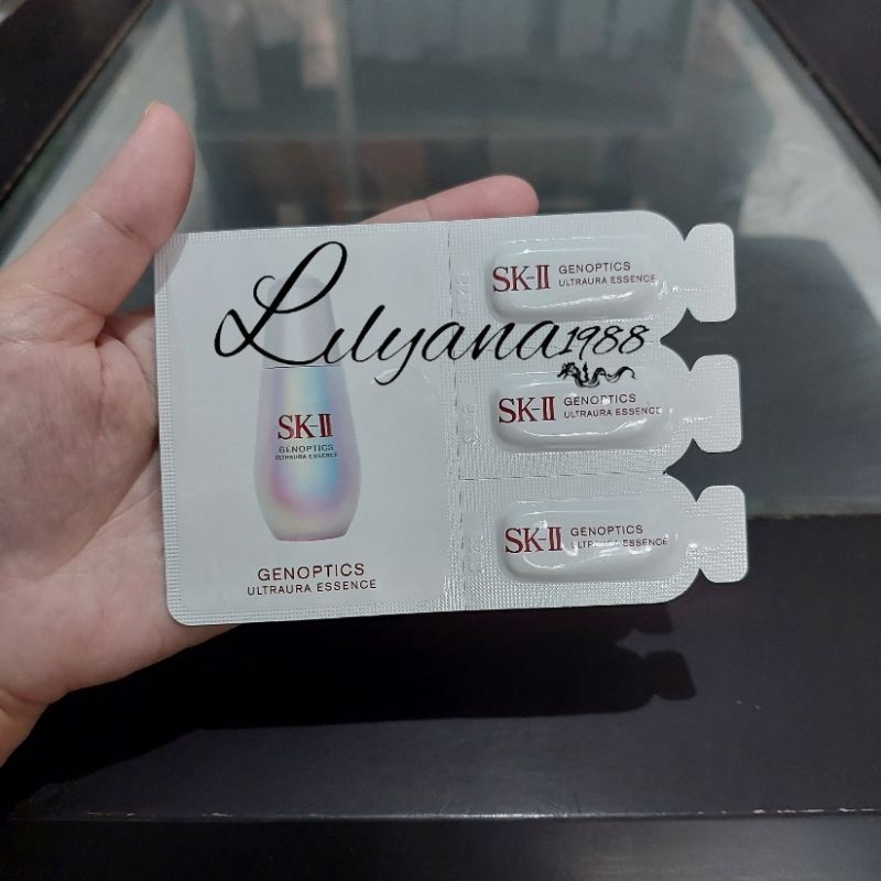 Jual Genoptics Ultraaura Essence (1 lembar isi 3 ampoule) | Shopee Indonesia