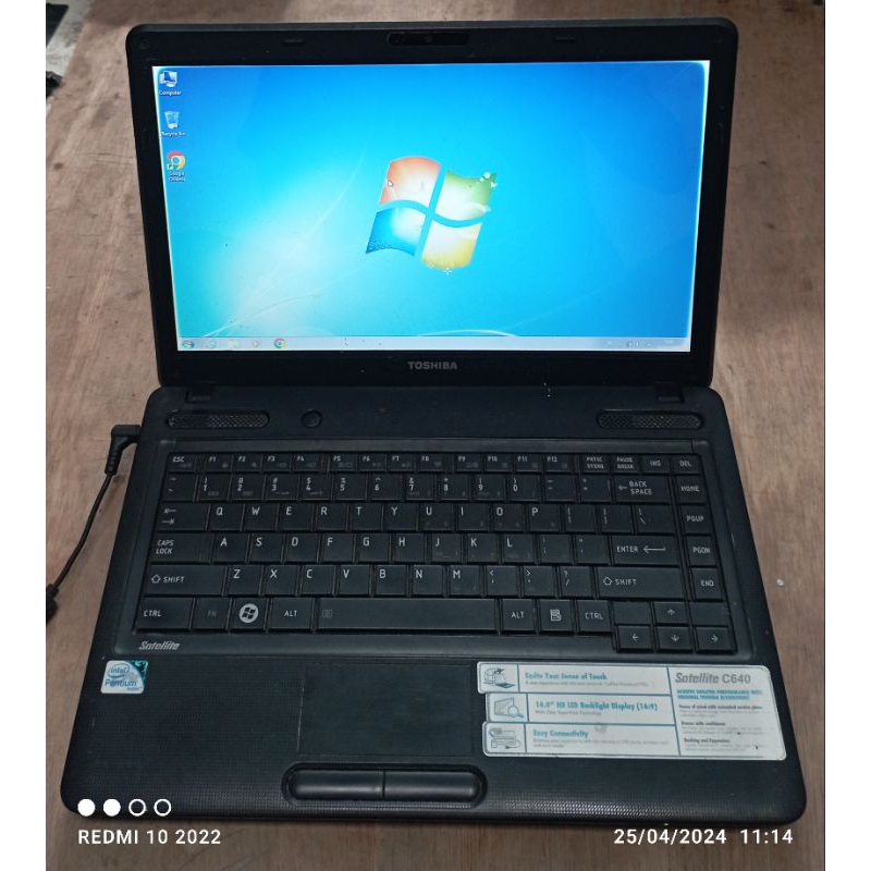 Jual Laptop Toshiba Satellite C640 Intel Pentium DDR3 LCD minus pinggir ...