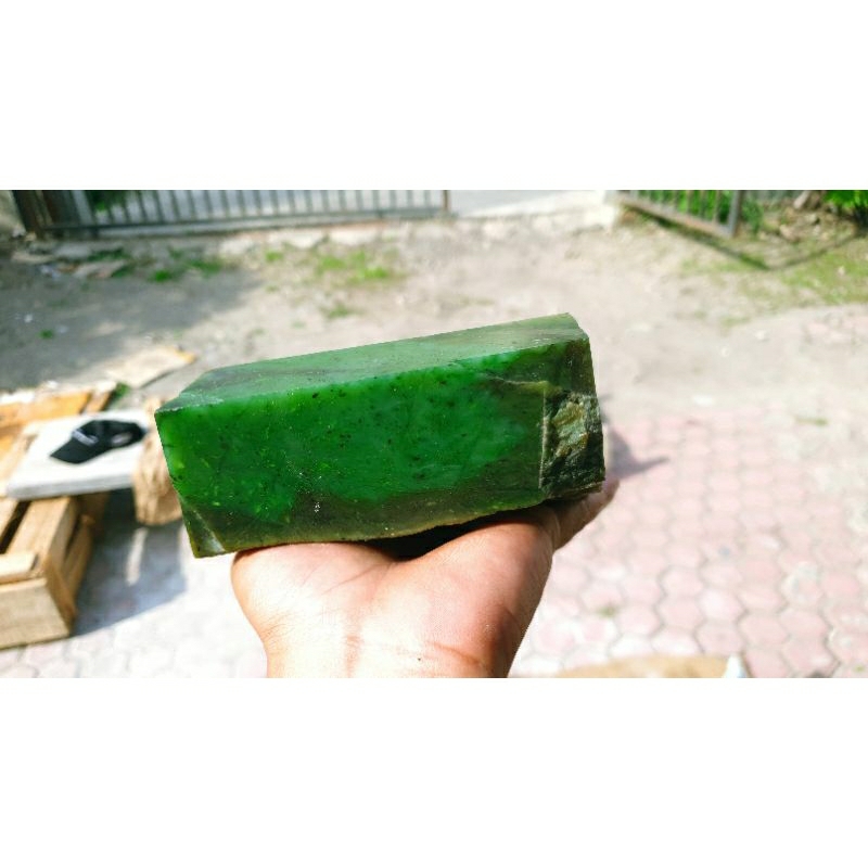Jual POTONGAN BATU GIOK HIJAU BUNGA NEPHRITE JADE ACEH SUPER KD202 ...
