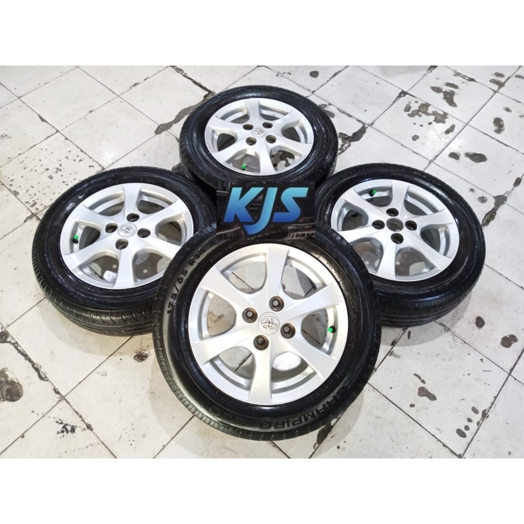 Jual Velg Mobil Bekas Copotan Bawaan Agya Ring 14 Pcd 4x100 Velg Saja R14 Buat Ayla Sigra Calya ...