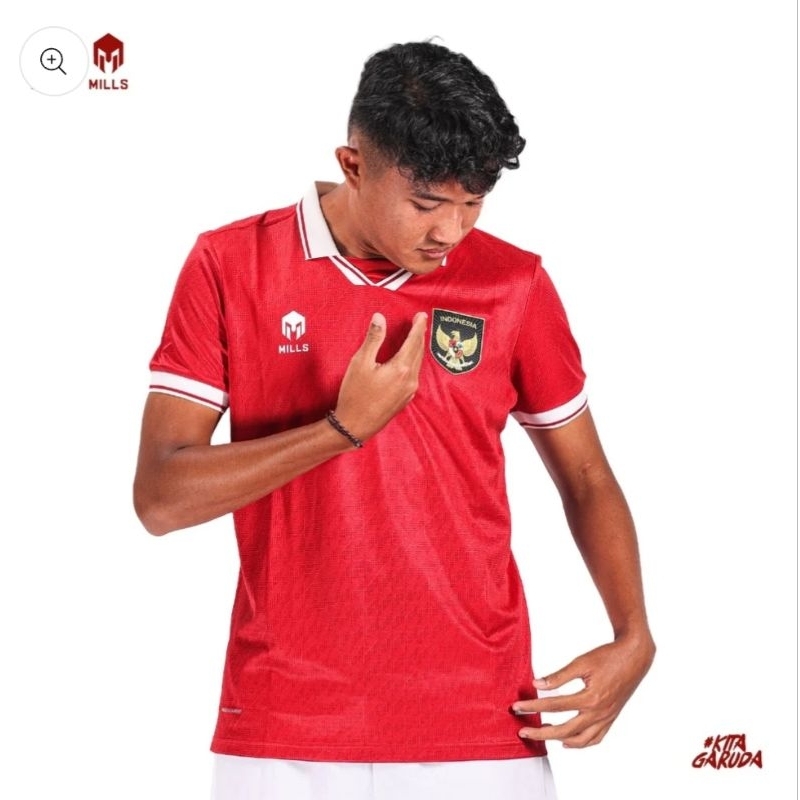 Jual JERSEY BOLA TIMNAS HOME MILLS 2023 VERSI REPLIKA PLAYER GO ...