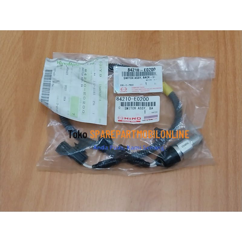 Jual Switch swit sensor tranmisi persneling hino 500 fg235jj 84210 ...