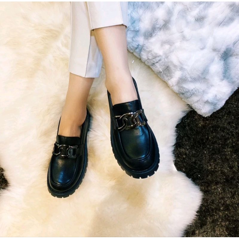 Jual LAWRENSIA Loafer Docmart Shoes A12 Sepatu Model Korea Basic ...