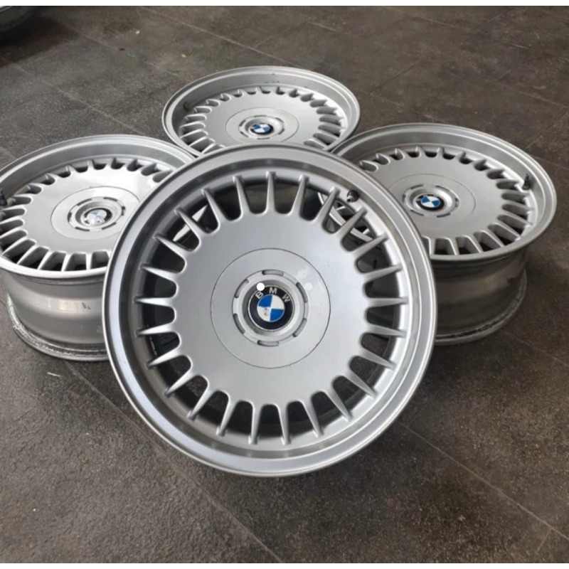 Jual Velg Original BMW Style15 R16. Lebar 7.5. Et 20. Pcd 5x120. Dop Original Lengkap | Shopee ...