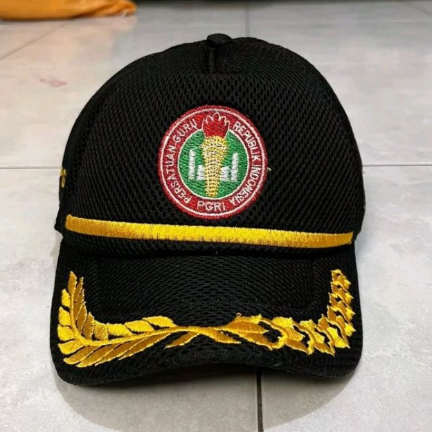 Jual (Isi 20pcs) Topi PGRI Logo Bordir - Topi PGRI Bahan Laken & Rajut ...