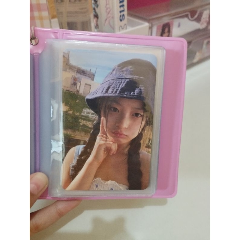 Jual { READ DESK } COD Newjeans official photocard Hanni bucket Hanni ...