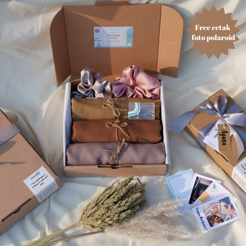 Jual Ready stock bisa COD gift box hijab bella square hampers kerudung ...