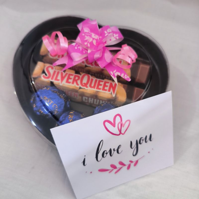 Jual hampers coklat , snack love bucket coklat hampers hadiah valentine ...