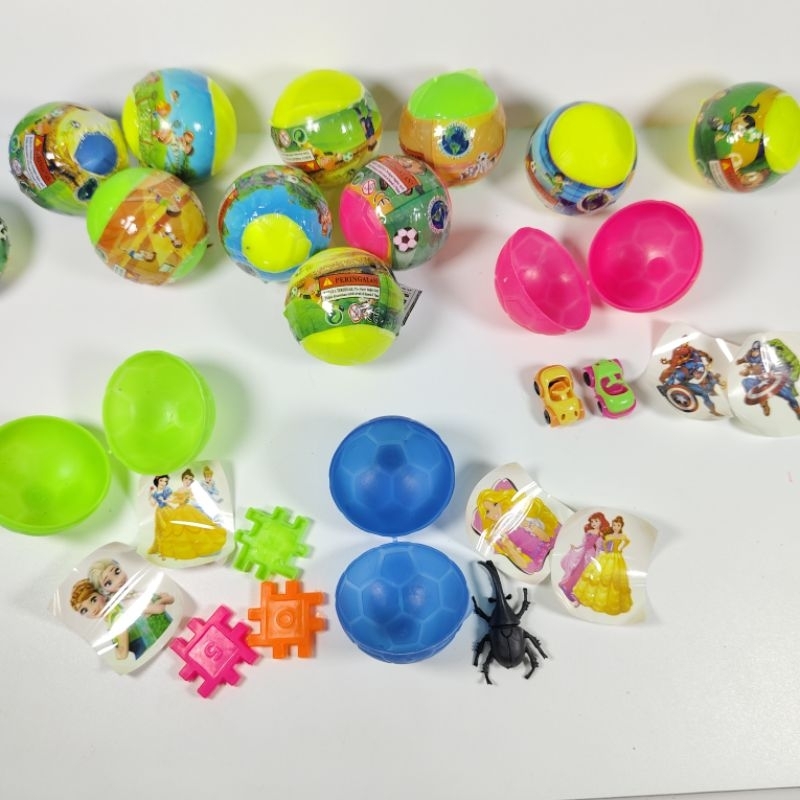 Jual 20 pcs bola heboh berhadiah mainan dan accesories fahmi toys ...