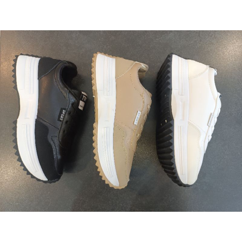 Jual Sepatu kets cewek fashion korea sol tebal 3cm | Shopee Indonesia