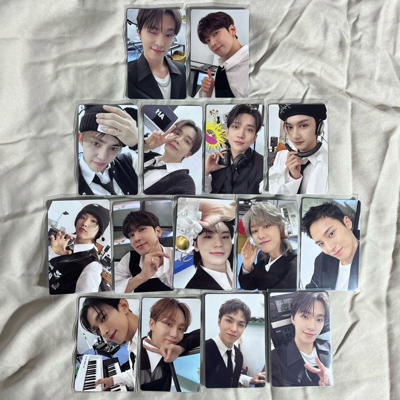 Jual pc 17 is right here hear ver / scoups jeonghan joshua jun hoshi wonwoo woozi the8 mingyu dk ...