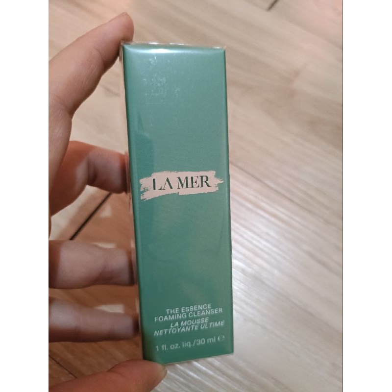 Jual La mer the Essence cleansing foam complete packaging box (upgrade ...