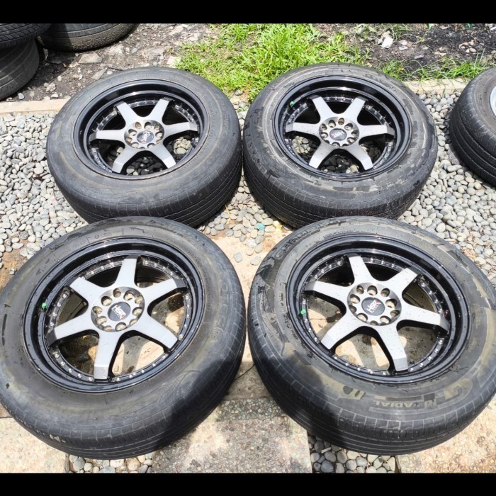 Jual Velg Mobil BORGO HSR R17X7,5 Baut 5 PCD 5X100/5x114 ET40 + BAN GT 215 60 R17 | Shopee Indonesia