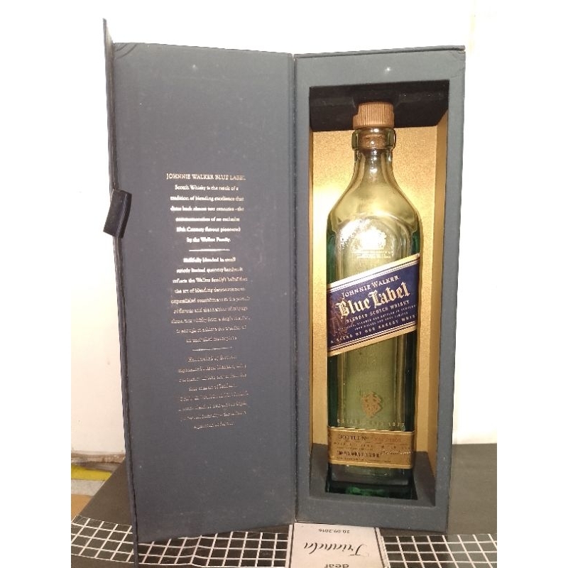 Jual botol bekas minuman import blu lebel untuk hiasan | Shopee Indonesia