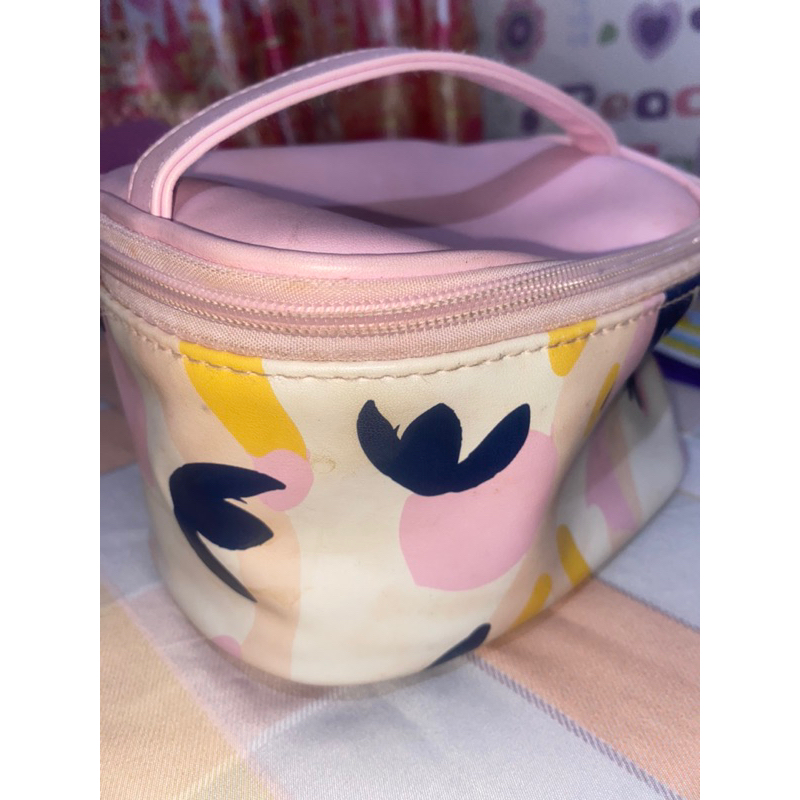 Jual PRELOVED POUCH MAKEUP MINISO!