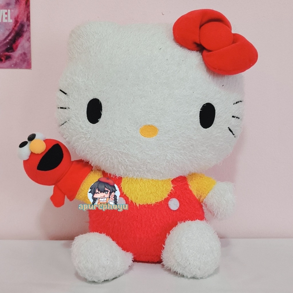 Jual Boneka Sanrio Hello Kitty x Sesame Street Red Costume Elmo Hand ...