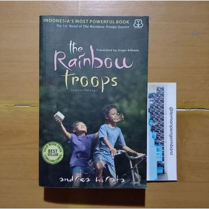 Jual Buku The Rainbow Troops - Andrea Hirata | Shopee Indonesia
