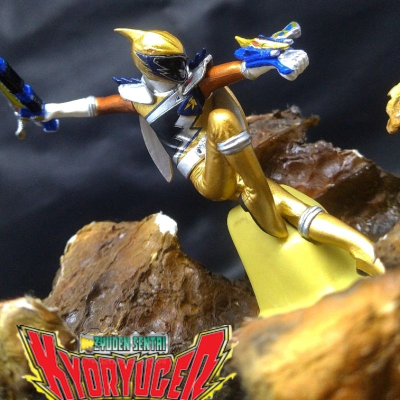 Jual HG Figure Limited KyoryuGold Super Sentai Kyoryuger Power Ranger ...