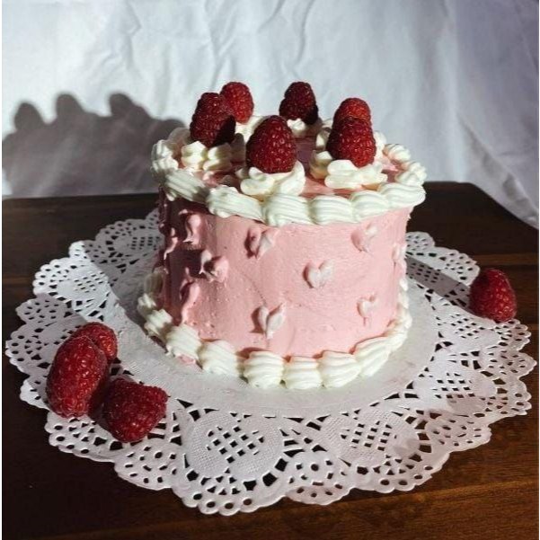 Jual Strawberry Cake Ukuran 15 Vancy Cakes / Kue Ulang Tahun Strawbeery ...