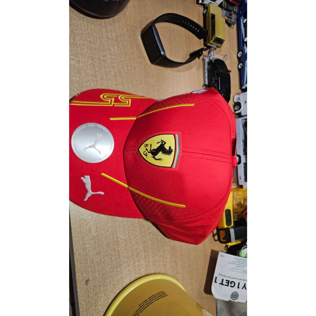 Jual Topi atau Cap F1 Formula 1 Carlos Sainz Scuderia Ferrari Season ...