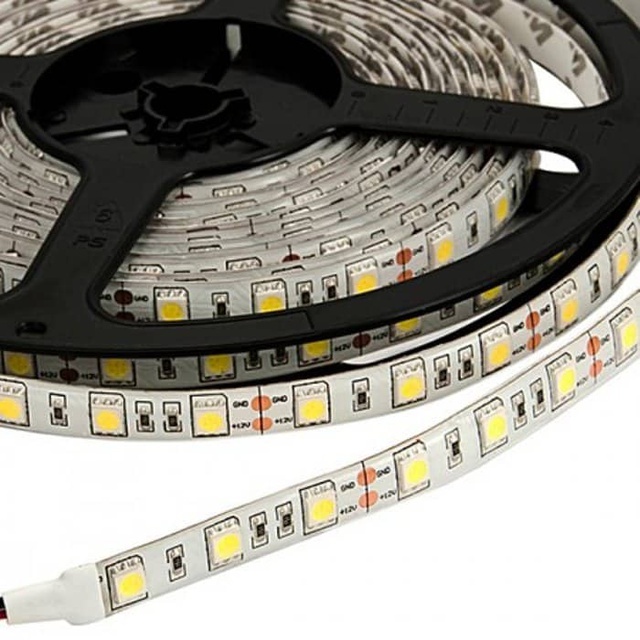 Jual Led Strip Roll Flexible SMD 5050 24 Volt IP65 Lampu Dekorasi ...