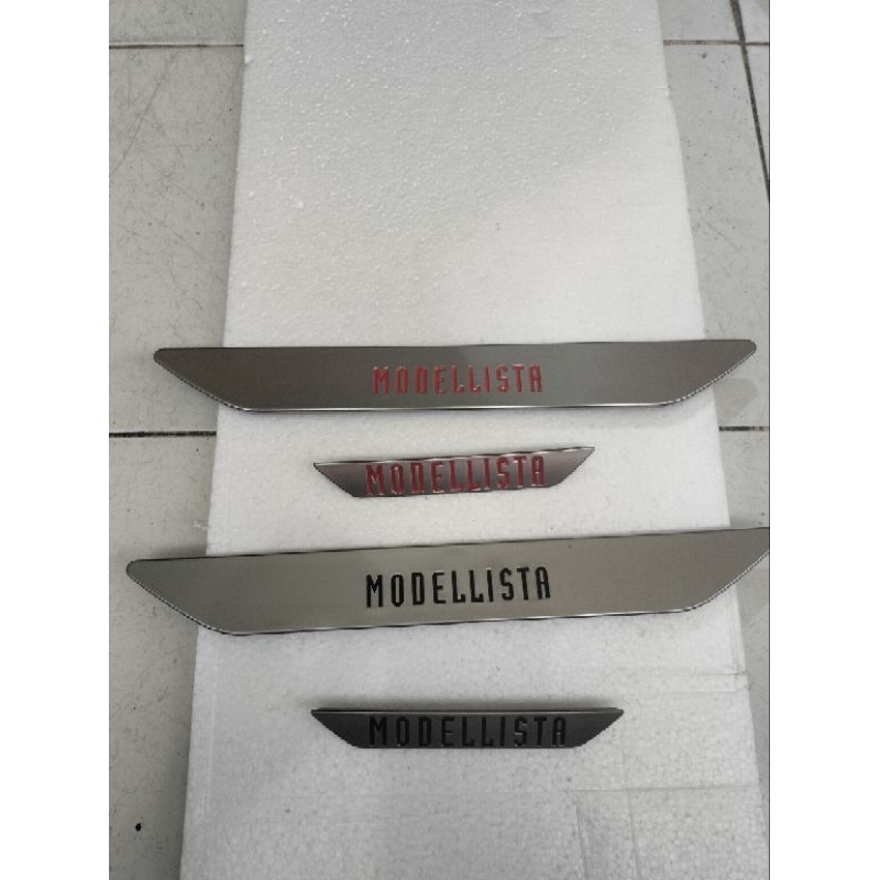 Jual emblem MODELLISTA Innova zenix original set depan belakang ...
