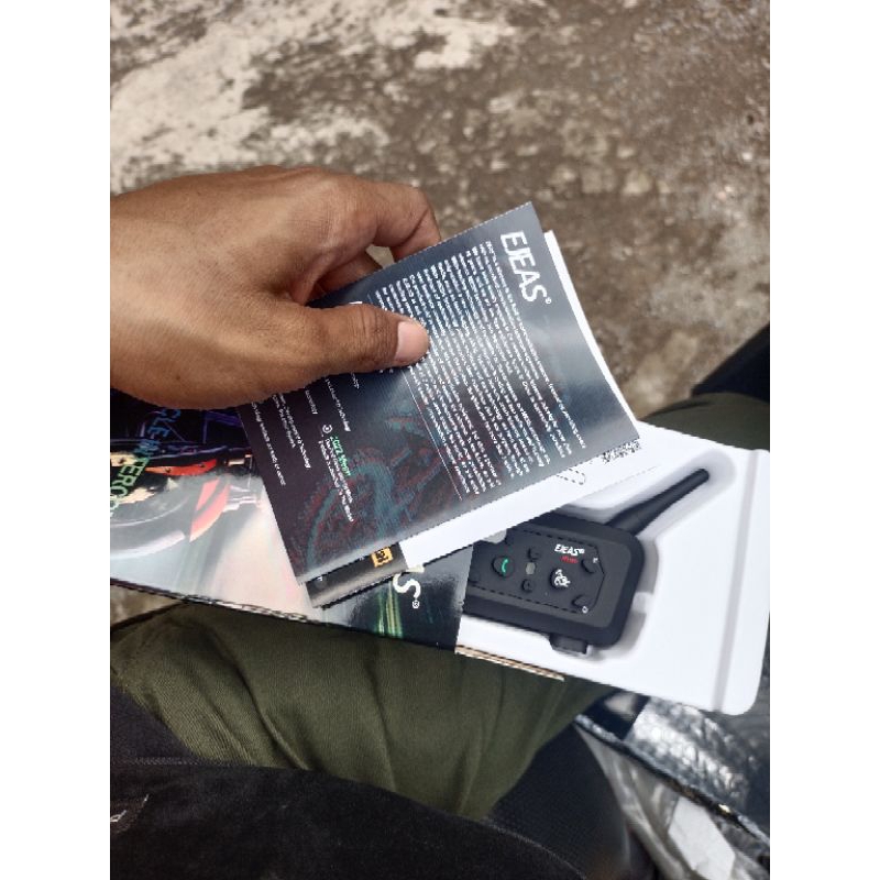 Jual EJEAS V6 Pro Plus Bluetooth Intercom Helm 6 Rider, V6 Pro Plus ...