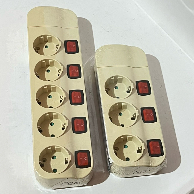 Jual Uticon Stop Kontak Arde Multi Saklar Tanpa Kabel Terminal Kuningan 3 Lubang 4 Lubang 5 ...