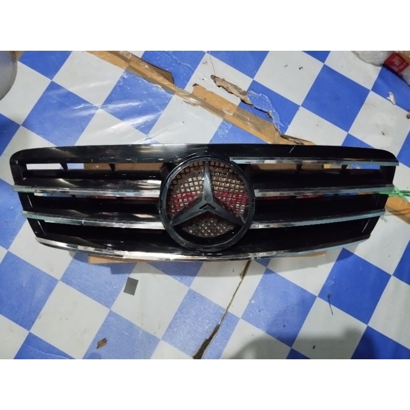 Jual grill mercy mercedes benz w203 W 203 c class original seken tanpa ...