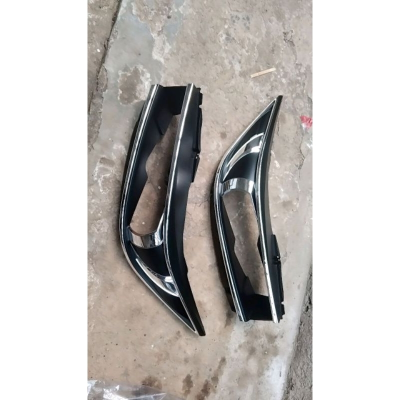 Jual frame Innova reborn ring kacamata headlamp toyota kijang innova ...