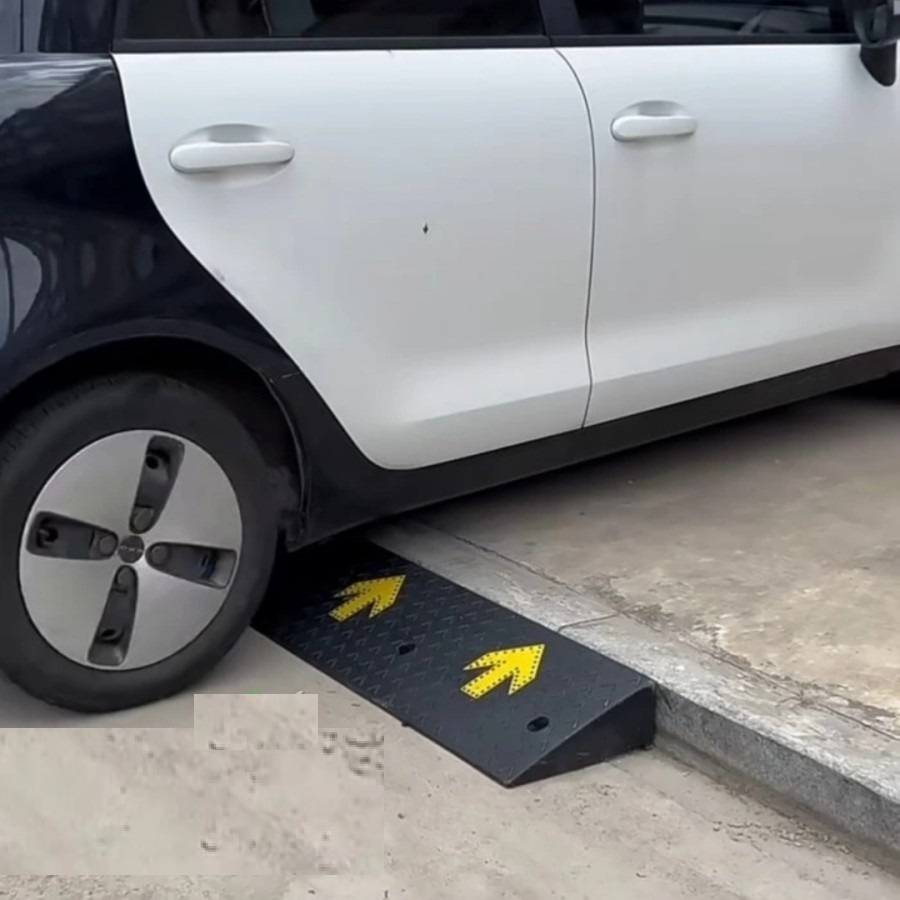 Jual ramp pvc rubber edge flooring triv,alas tangga turunan tanjakan ...