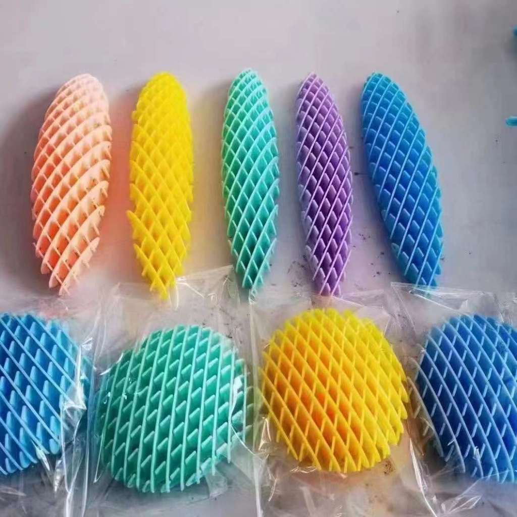 Jual Smile - Mainan Worm Fidget Toy 3D / Mainan Squishy Lentur / Mainan ...