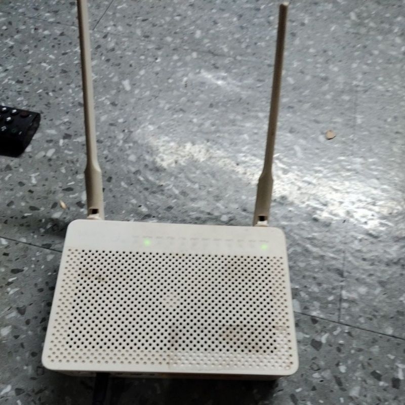 Jual MOdem router huawei EG8245H5 | Shopee Indonesia