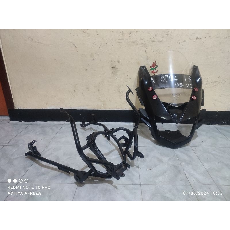 Jual Barong Visor dan Breket Ninja RR New (Bisa Req Warna) | Shopee ...
