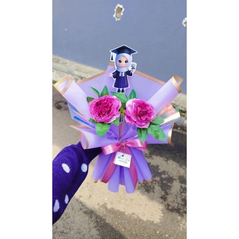 Jual buket bunga tema wisuda | Shopee Indonesia