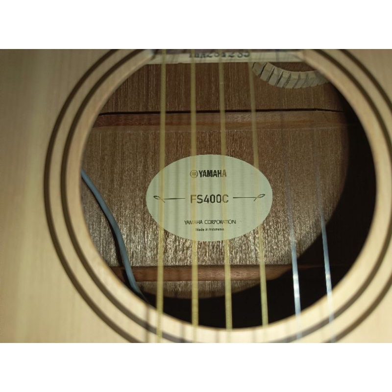 Jual Yamaha FS400C original dengan preamp Fishman lengkap dengan tas ...