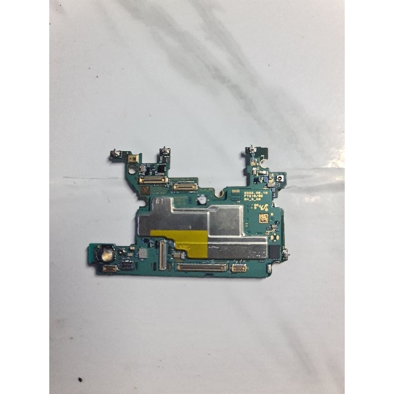 Jual Mesin Samsung Z Flip 4 8 256 GB sein normal mulus dus bawaan ada ...