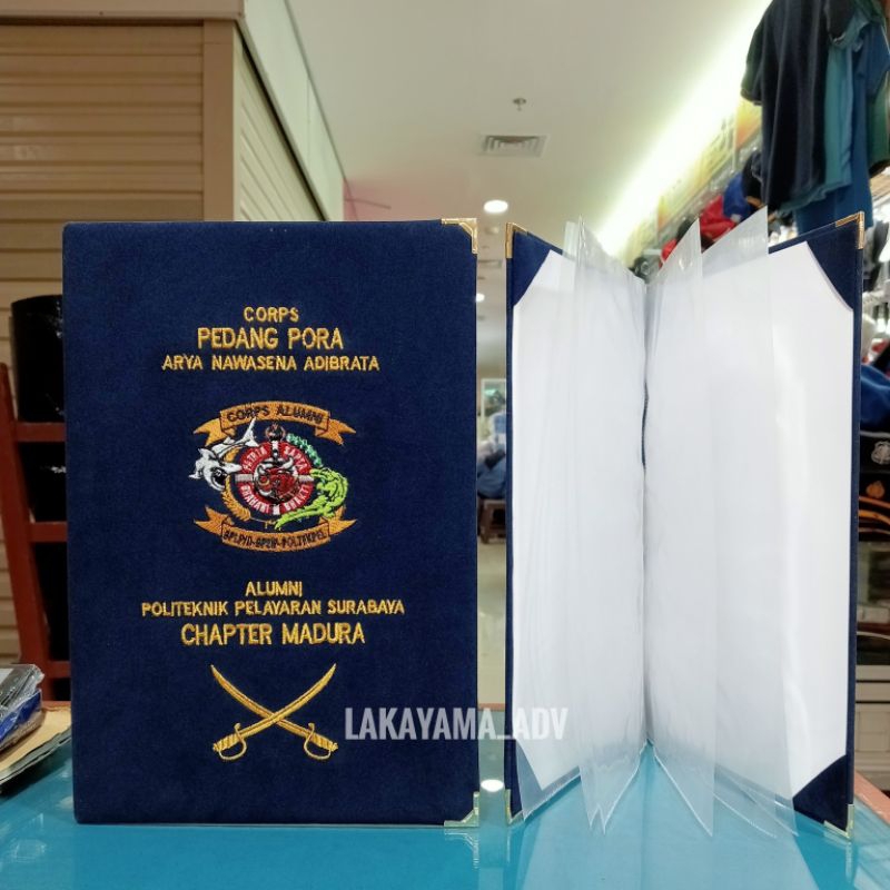 Jual map beludru custom logo plus plastik lembaran | Shopee Indonesia