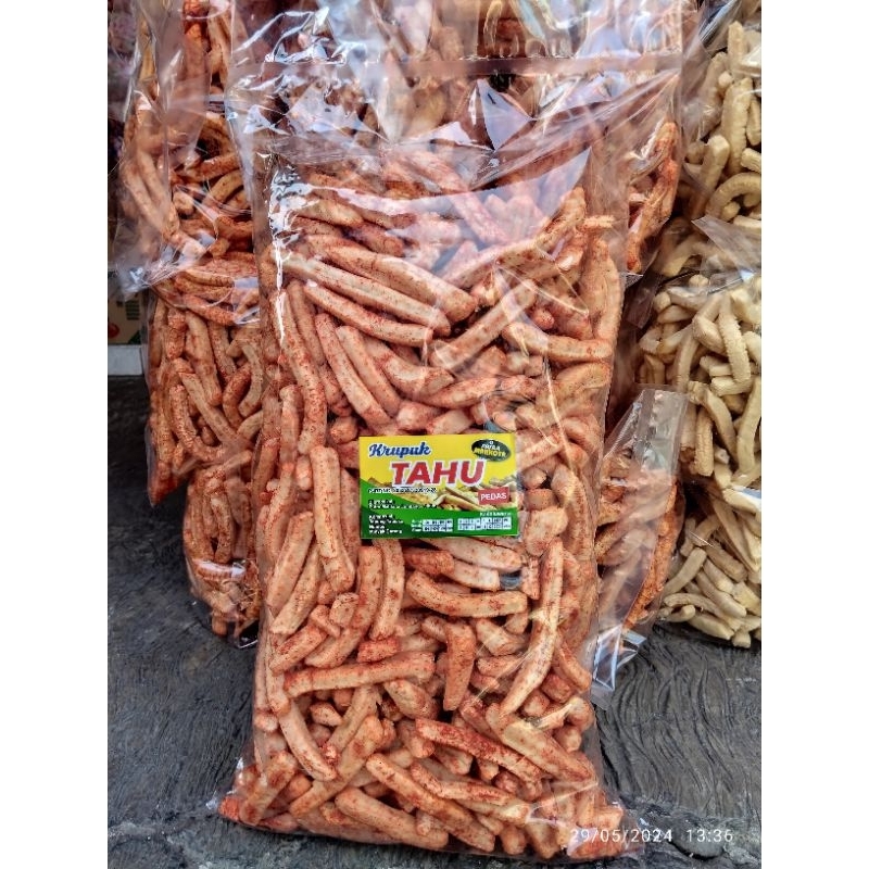 Jual KERUPUK TAHU PANJANG KEMASAN 1KG ANEKA SNACK CAMILAN | Shopee ...
