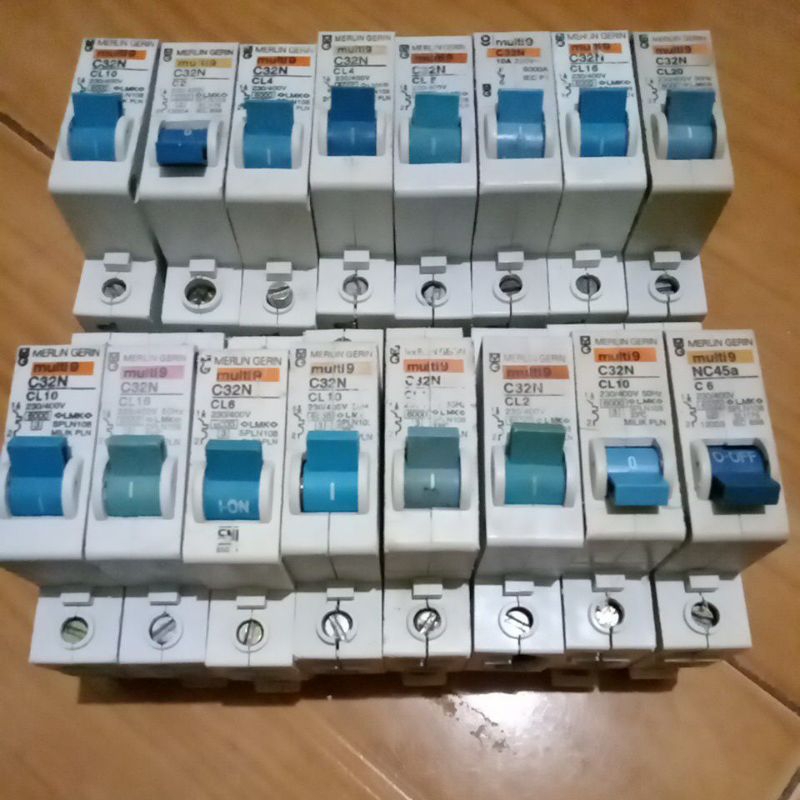 Jual Mcb pln multi9 Merlin gerin CL2,CL4,CL6,CL10,CL16,CL20,CL25,CL35 CL50 milik pln original ...